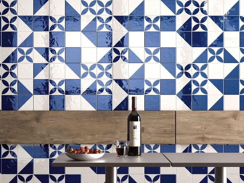 Kék fehér csempe a konyhában - HOMEINFO.hu